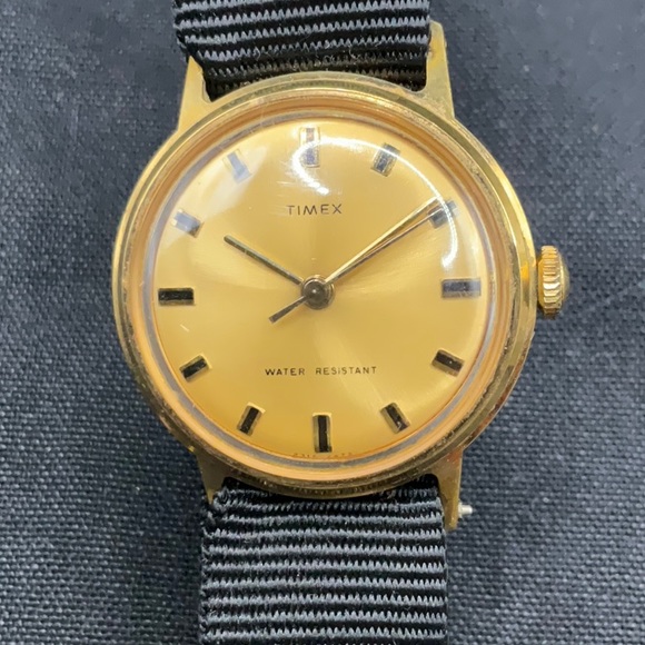 Timex | Accessories | Vintage 972 Timex Mechanical Wind Mens Watch Nato ...